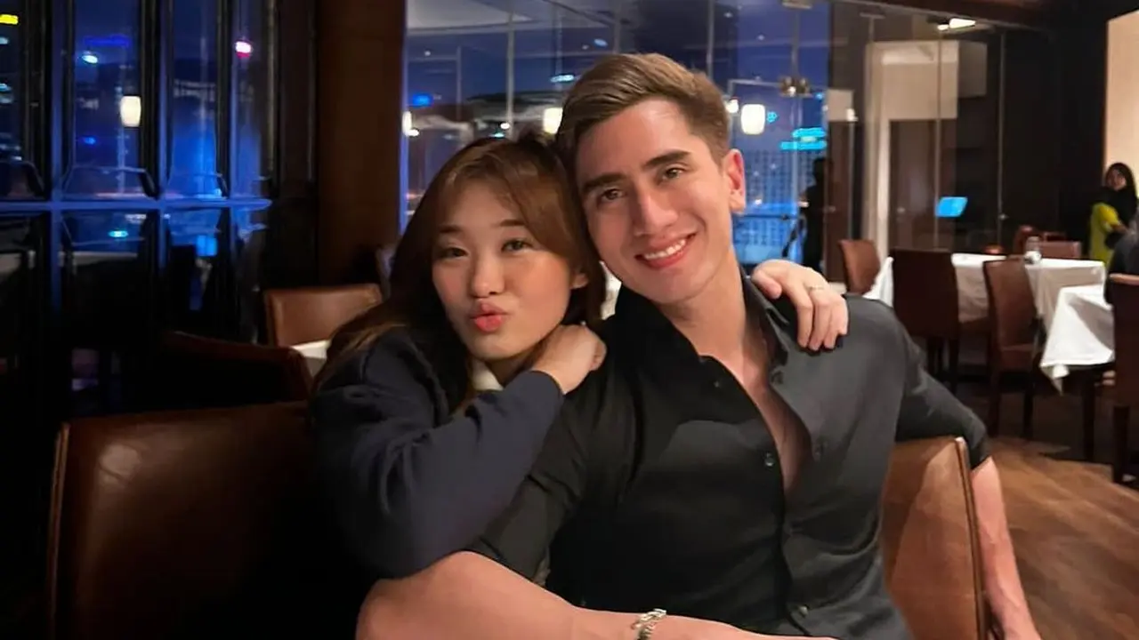 7 Potret Pesta Ulang Tahun Verrell Bramasta Ke-26, Dihadiri Natasha Wilona dan Livy Renata - Hot ...