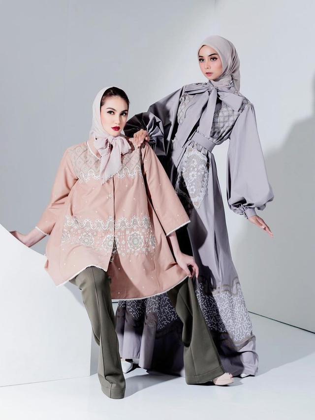 6 Potret Alessia Cestaro Kenakan Hijab, Tampil Makin Anggun - Hot ...