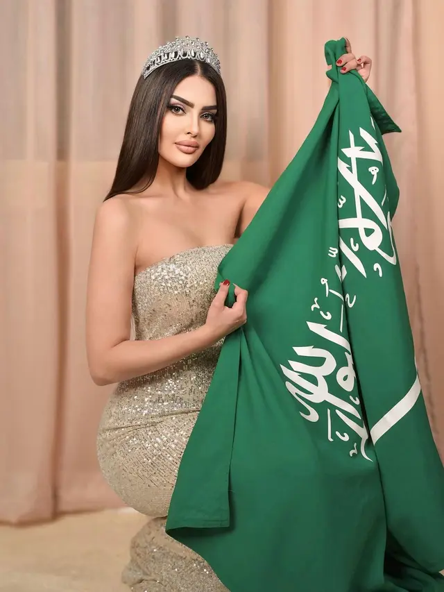 8 Potret Rumy Al-Qahtani, Perwakilan Pertama Arab Saudi di Miss ...