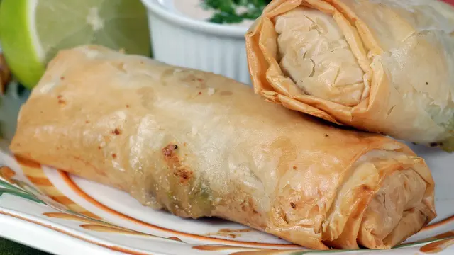 6 Rekomendasi Lumpia Enak di Semarang, Kuliner Legendaris Wajib Dicoba