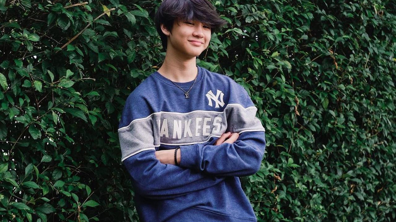6 Potret Philipus Royce, Adik Gabriel Prince yang Viral Usai Beri ...
