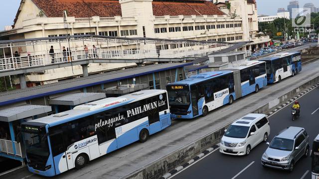 Sempat Terbakar, Halte Transjakarta Semanggi Kembali Beroperasi - News ...