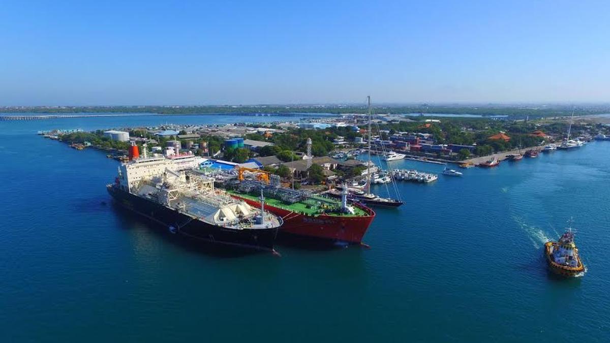 Pelindo III Kembangkan Terminal Mini LNG Rp 1,2 Triliun di Bali