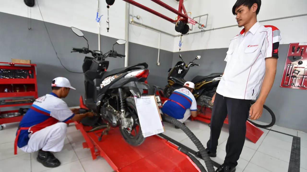 Pentingnya Memahami Safety Riding dalam Berkendara - Otomotif Liputan6.com