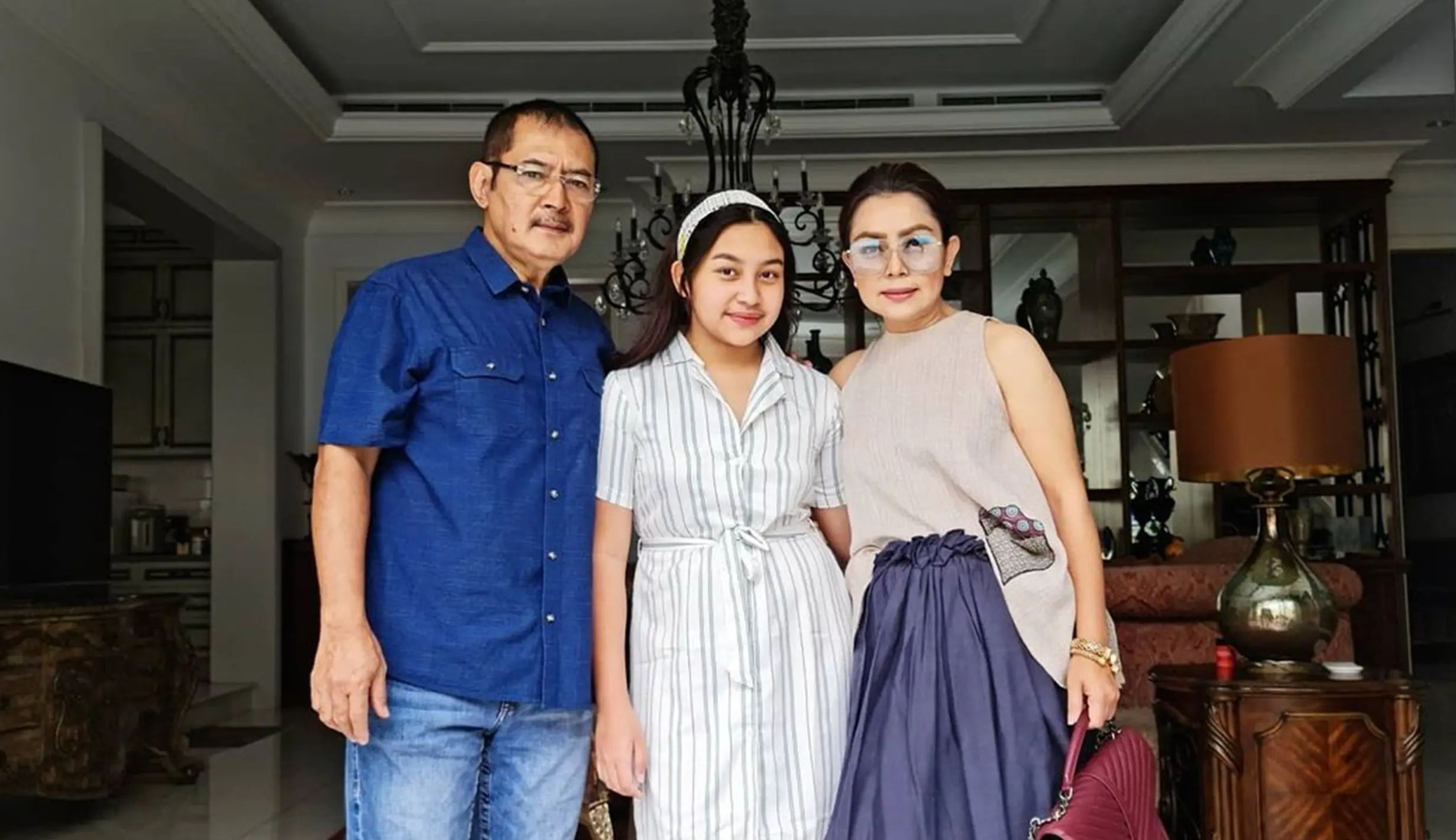 Potret Mayangsari Bareng Bambang Trihatmodjo dan Khirani, Keluarga Penuh Kasih Sayang - Foto ...