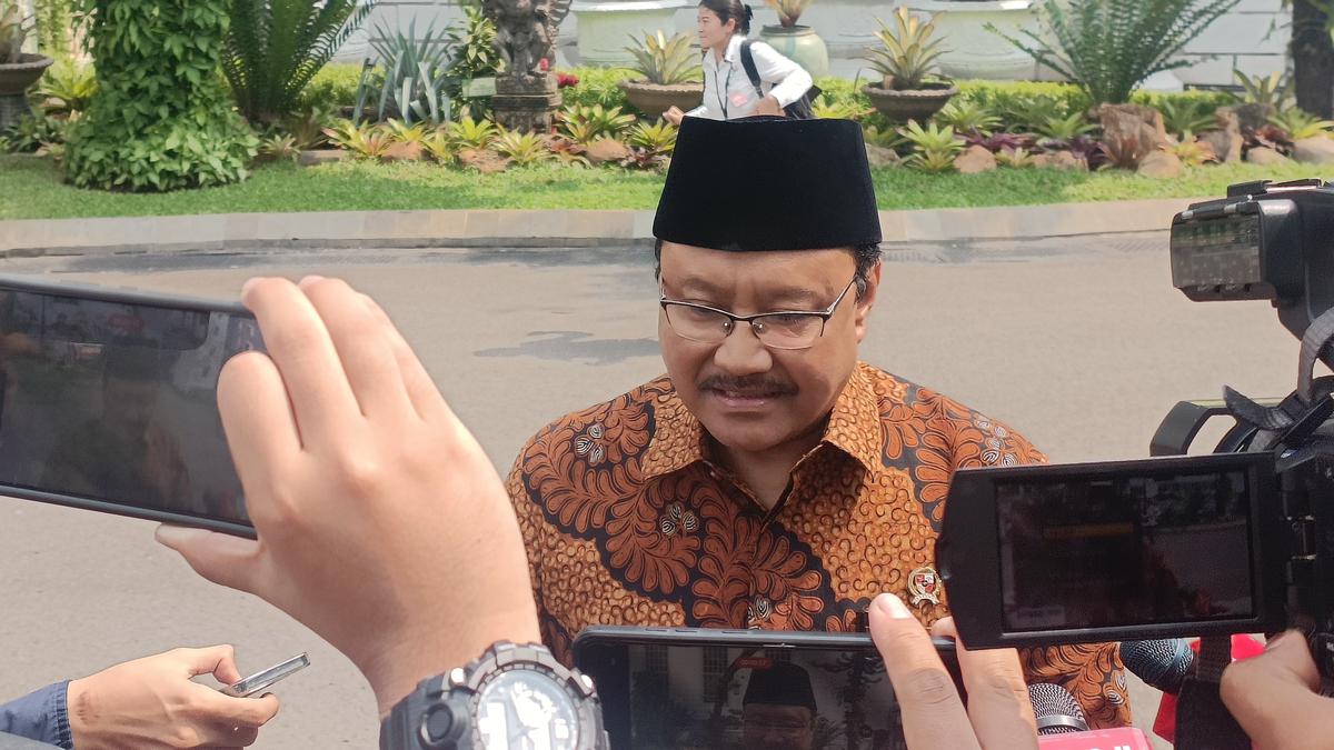 Respons Isu Reshuffle, Mensos Gus Ipul Ajak Kabinet Merah Putih Tetap Satu Barisan - News ...