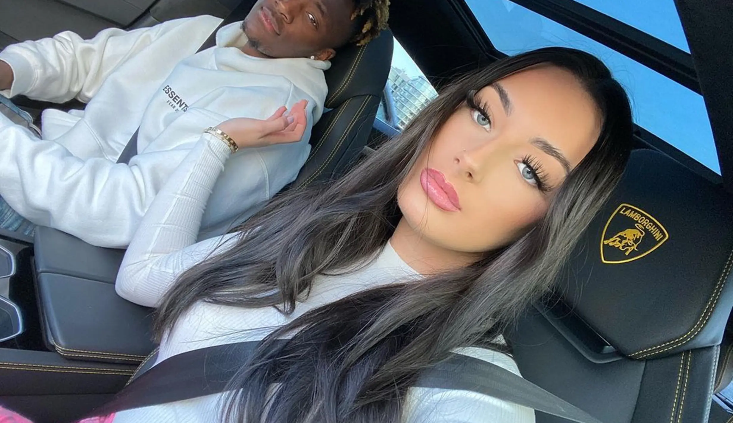 Momen Kebersaman Tammy Abraham dan Leah Monroe, Kekasih Hati - Foto ...