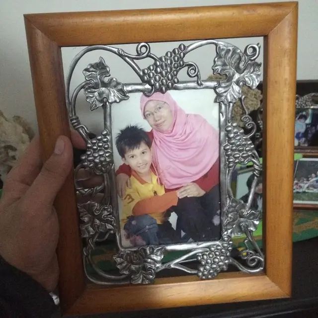 Mengenal Sidik Eduard, Usia 2 Tahun Pisah dengan Ayah, dan Mulai ...