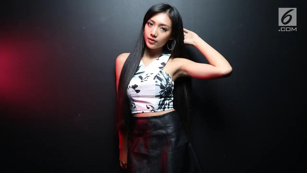 Dilza, Penyanyi Hip Hop yang Beralih ke Dangdut - ShowBiz Liputan6.com