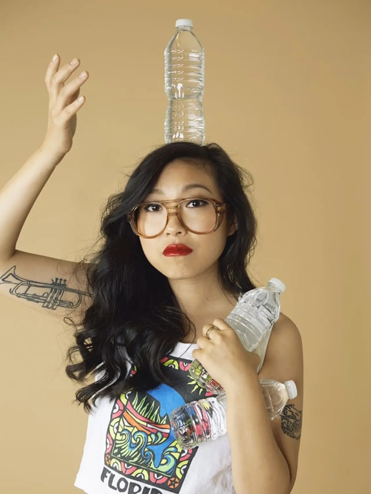 Mengenal Lebih Dekat Awkwafina Pengisi Suara Karakter Zhen di Kungfu ...