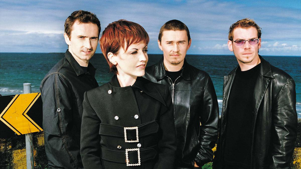 The Cranberries Rilis Album Baru Tanpa Dolores O'Riordan - ShowBiz ...