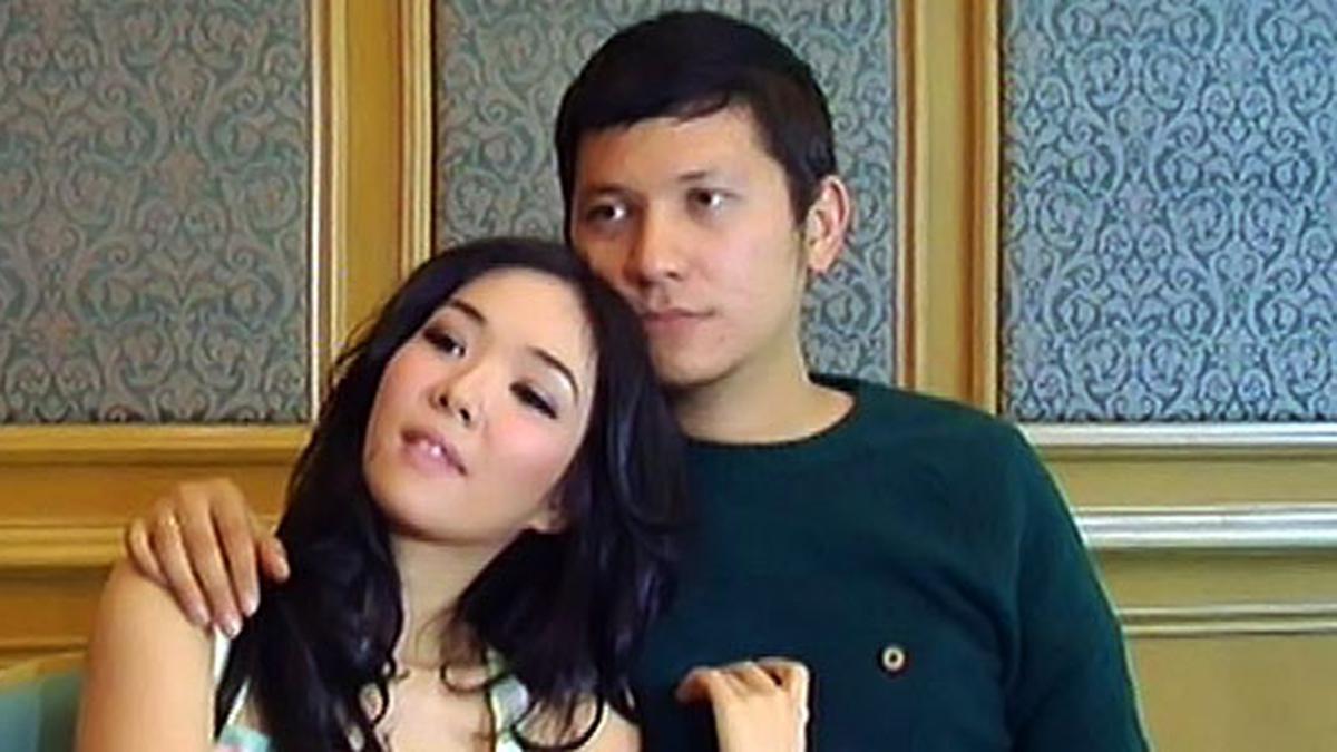 Gading-Giselle Tunda Miliki Momongan - Video Liputan6.com