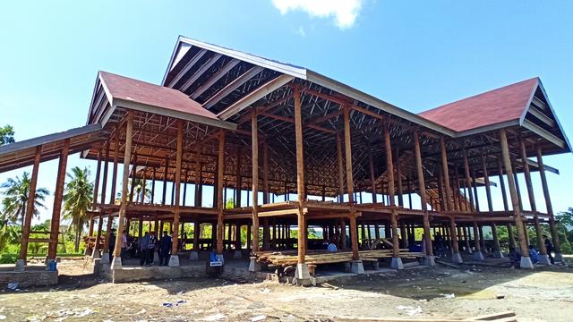 Taman Budaya Buttu Ciping, Penjaga Tradisi Mandar di Era 4.0 - Regional ...