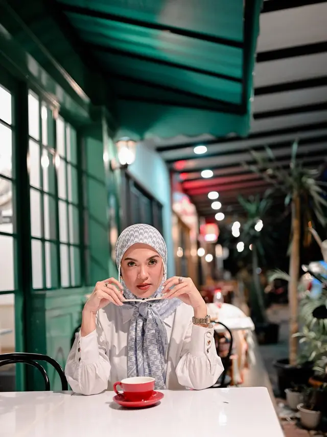 Delia Septianti Nangis Akibat Gagal Nikah, Sebut Putus Cinta Jawaban ...