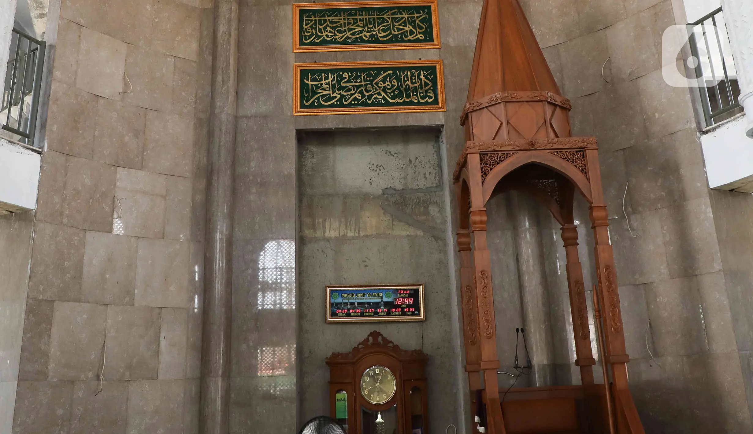 Pesona Masjid Jami Al Fajri, Replika Masjid Biru Turki yang Ada di ...
