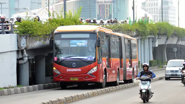 PPD Tambah 59 Bus Transjakarta di Koridor Blok M-Kota - News Liputan6.com