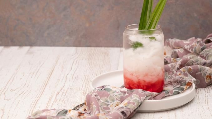 Resep Es Kopyor Manis dan Segar yang Praktis - Food Fimela.com