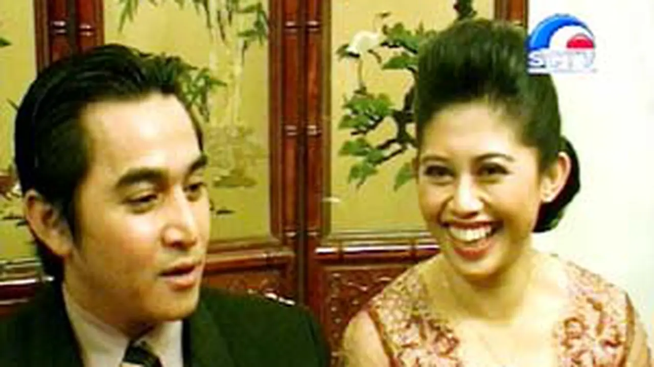 Ponco Buwono Resmi Melamar Riandita - ShowBiz Liputan6.com