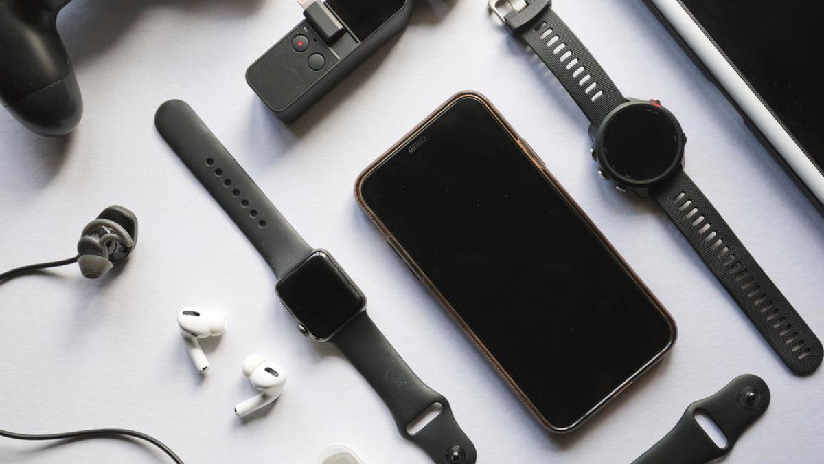 Jangan Sampai Kehabisan, Ini 4 Gadget yang Wajib Kamu Miliki di Akhir ...