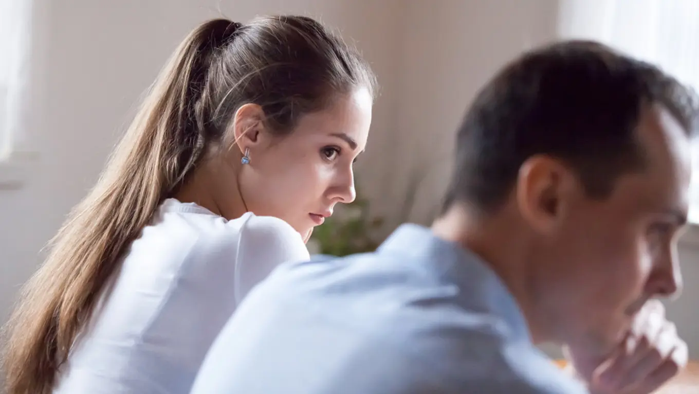 Mengenal Istilah Backstreet yang Perlu Kamu Tahu - Relationship Fimela.com