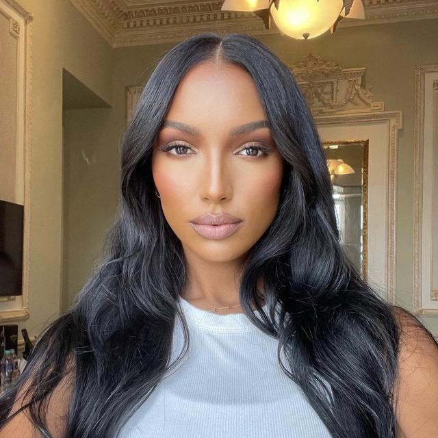 Jasmine Tookes Jadi Perempuan Tercantik 2022 Versi TC Candler, Ada ...