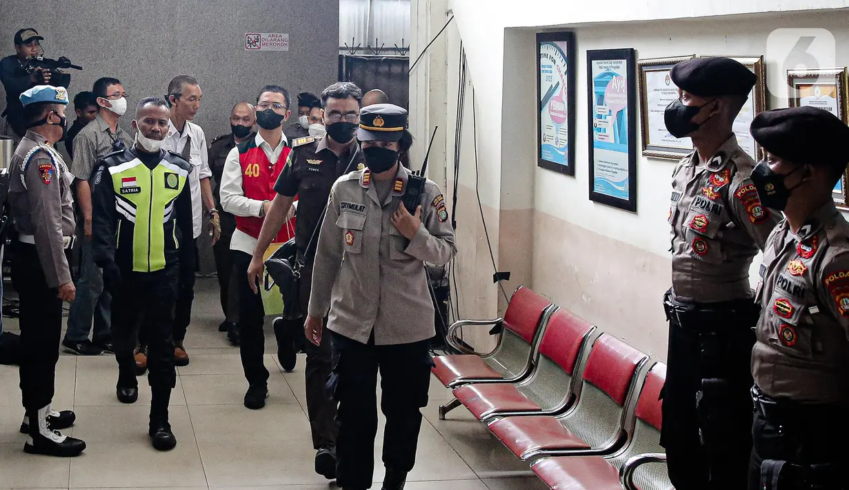 Chuck Putranto, Irfan Widyanto, dan Baiquni Wibowo Jalani Sidang Kasus Pembunuhan Brigadir J ...