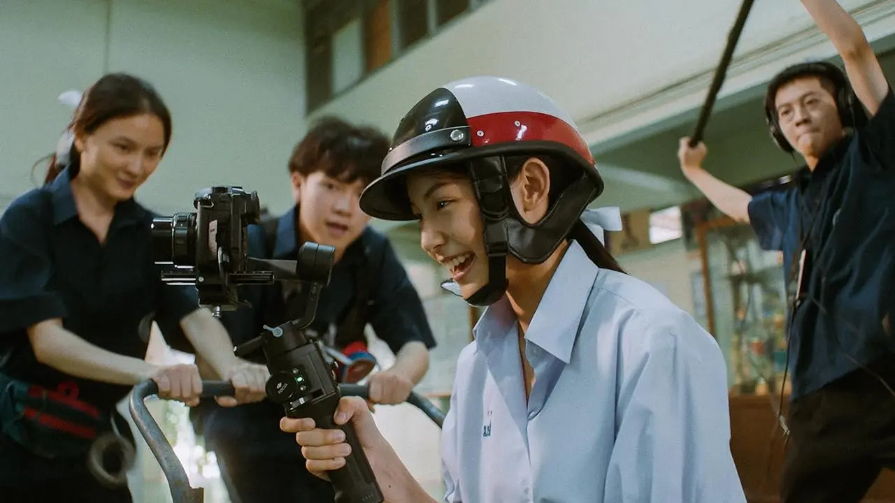 Resensi Film Not Friends: Bicara Persahabatan dan Bukan Cinta Melulu ...