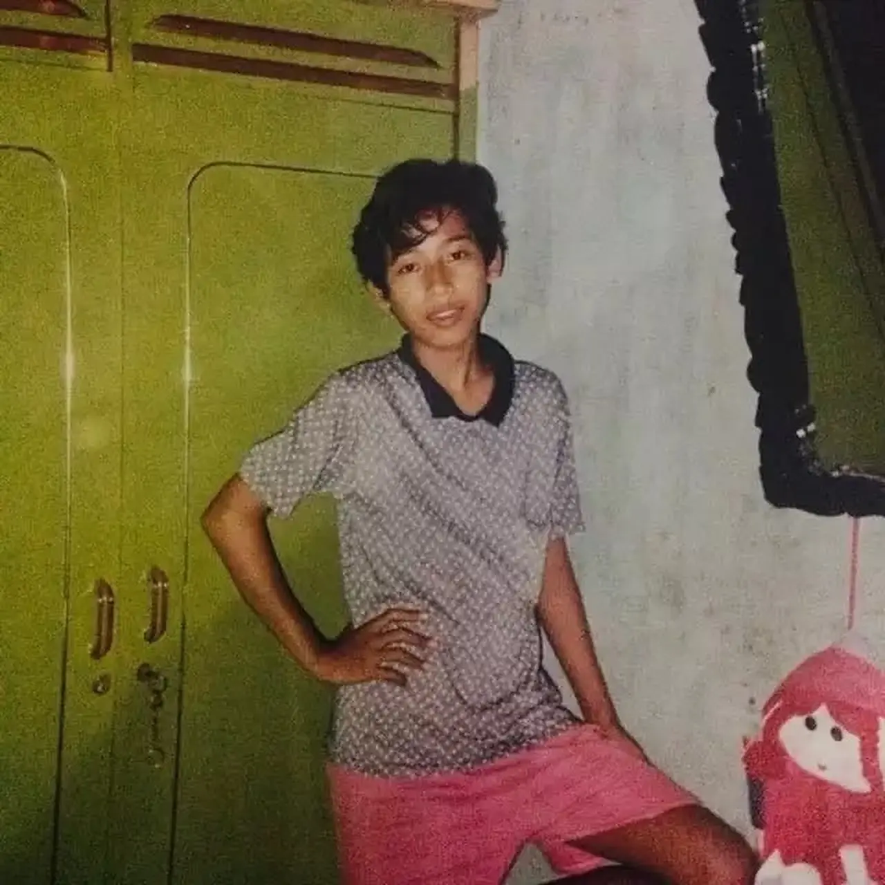 6 Foto Masa Remaja Denny Cagur, Dulu Sempat Jadi Penjual Gorengan - Hot Liputan6.com