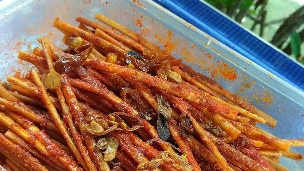 10 Makanan Ringan Khas Indonesia, Cocok untuk Camilan dan Teman Makan ...