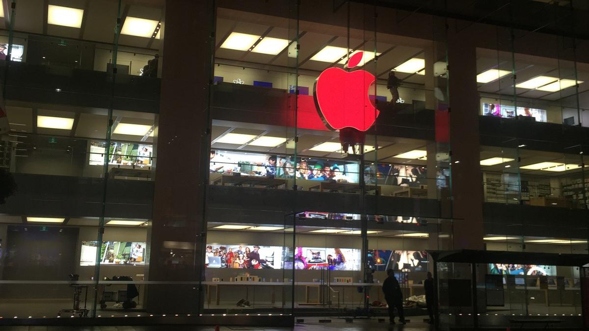 Apple Jadi Perusahaan Teknologi Pertama dengan Nilai 1 Triliun Dolar