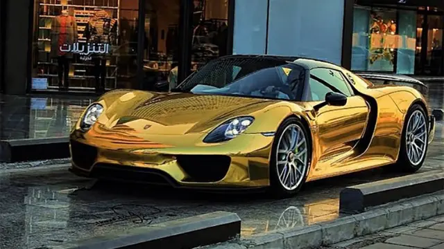 Misteri 'Pangeran' Arab di Balik Heboh Mobil-Mobil Emas di London ...