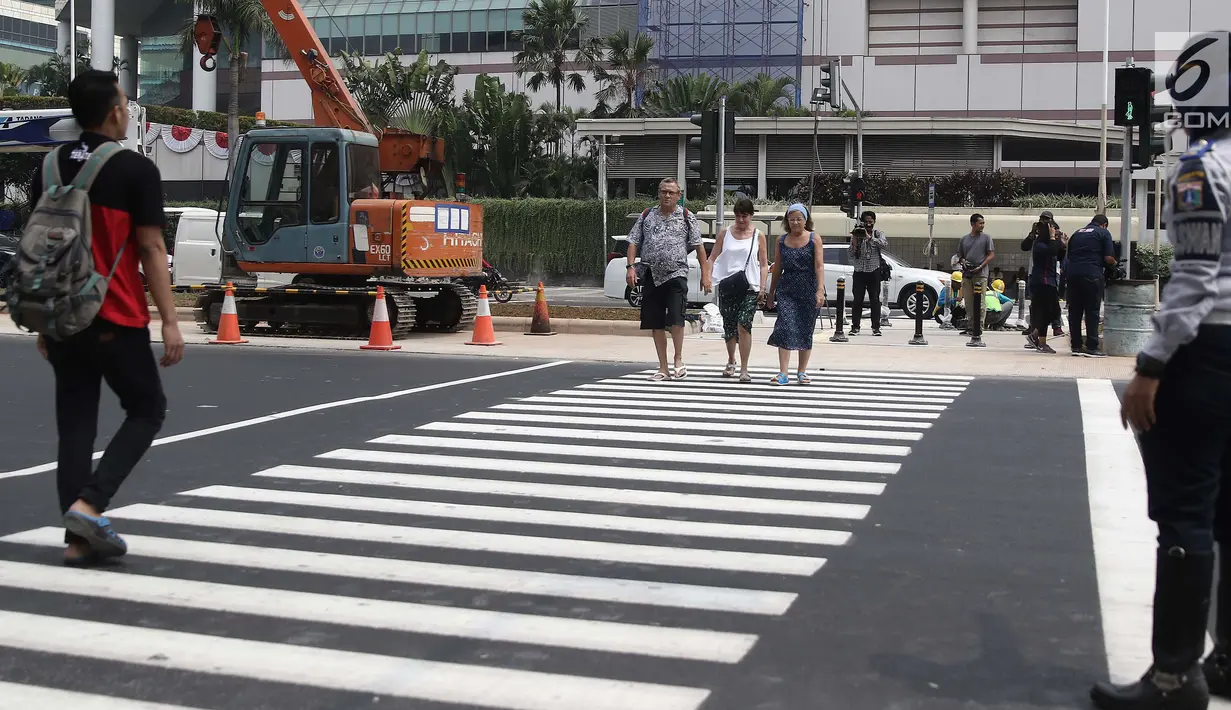 FOTO: Pelican Crossing Pengganti JPO di Thamrin Mulai Difungsikan ...
