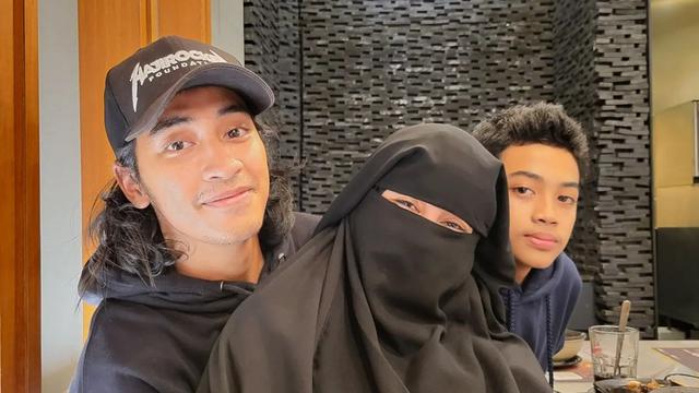 Abidzar Al Ghifari Ingin Bawa Umi Pipik Tinggal di Luar Negeri, Muak ...