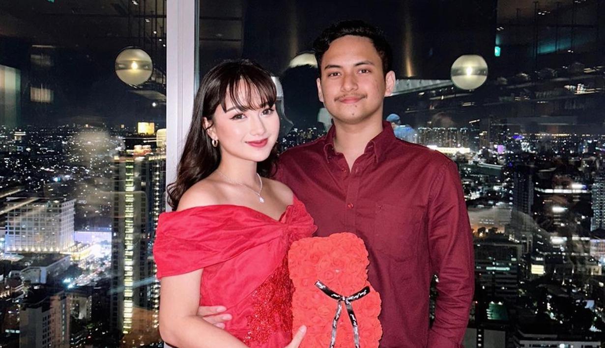 Dapat Hadiah Saham dari Suami, Ini Momen Perayaan Valentine Nanda ...