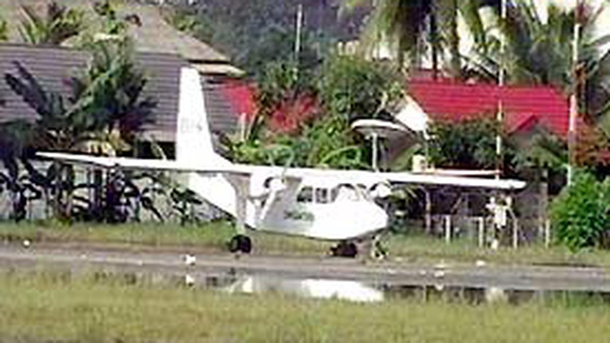 Bandara Temindung Besok Dibuka - News Liputan6.com