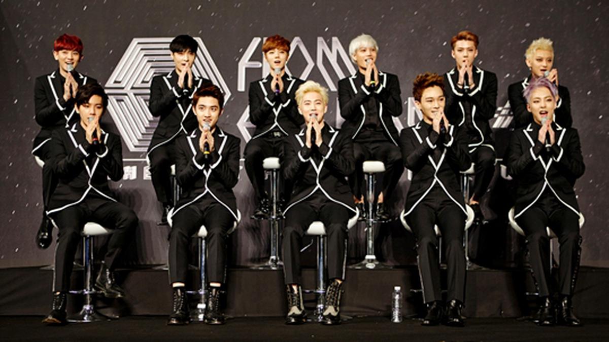 Cerita EXO yang Tampil dengan Gaya Baru