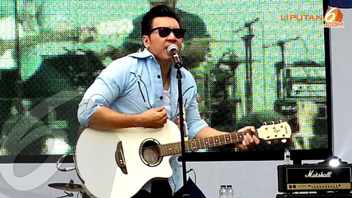 David Naif Ingin Ikutan Bagi-bagi Angpau Lebaran - ShowBiz Liputan6.com