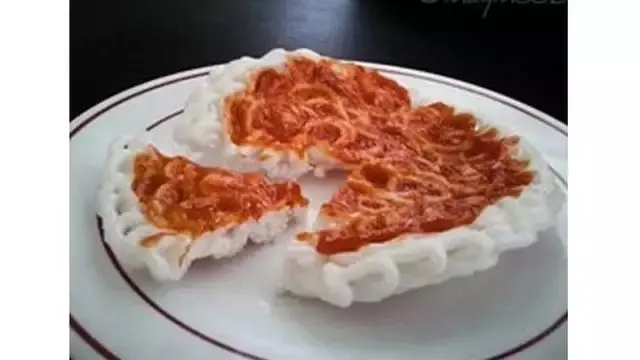 6 Potret Pizza Enggak Pakai Roti Khas Ini Ramah Kantong, Bikin Senyum ...