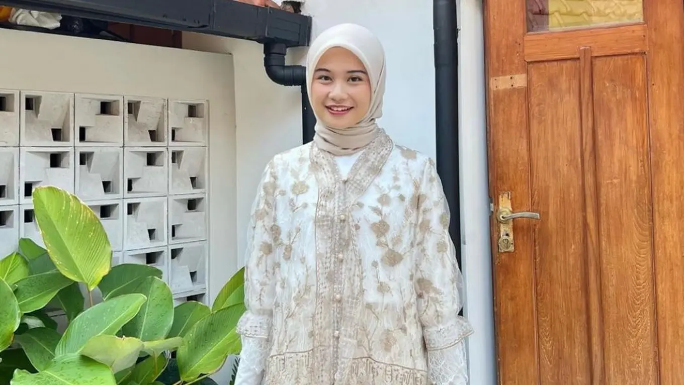 Cocok Untuk Kondangan dan Tunangan, Ini 4 Inspirasi Kebaya Hijab dari ...