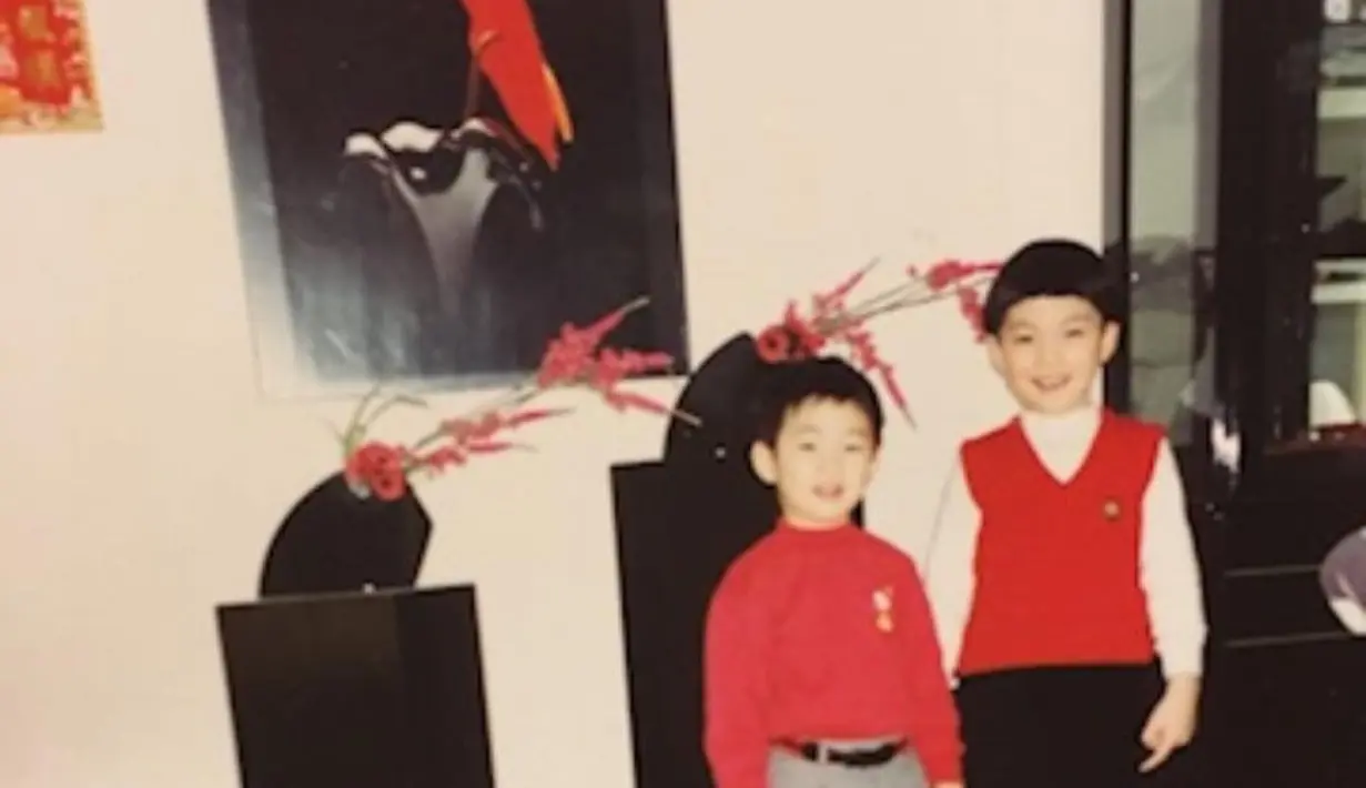 Ulang Tahun ke-33, Henry Lau Perlihatkan Foto Semasa Kecil yang ...