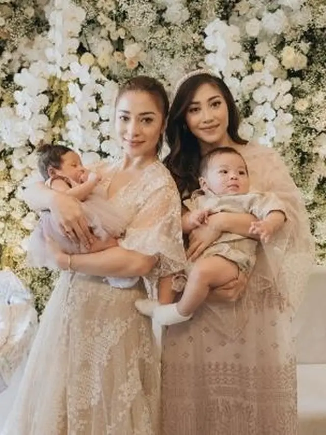 7 Potret Kebersamaan Nikita Willy dan Winona Willy yang Kompak Hamil Anak Kedua - Hot Liputan6.com