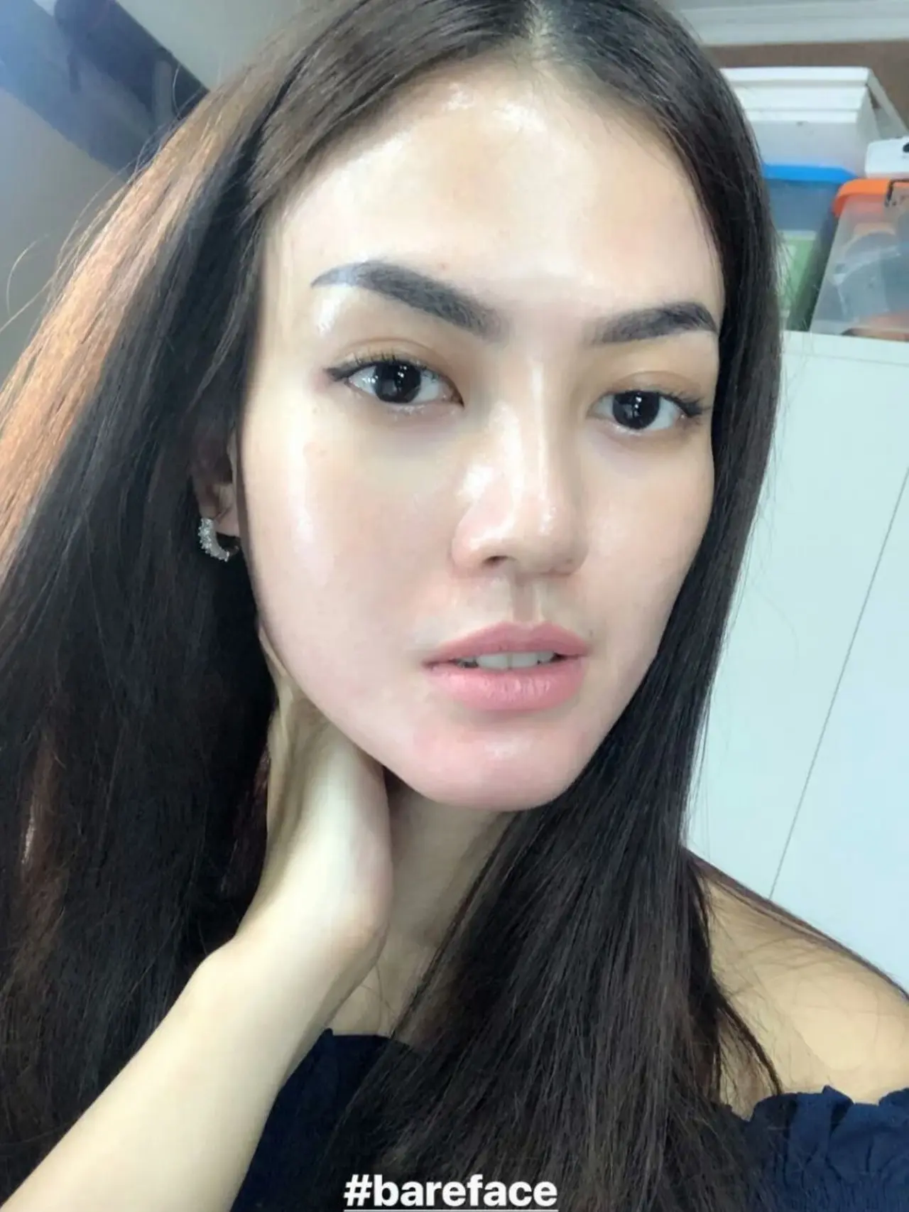 Tampil Menawan, Ini 7 Potret Nita Gunawan Tanpa Makeup yang Curi Perhatian - Hot Liputan6.com