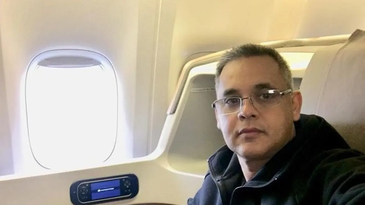 6 Potret Pedro Carrascalao, Ayah Biologis Albany Ray Putra Sarah Azhari ...