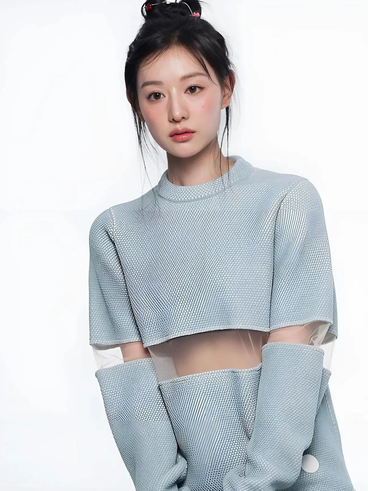 6 Potret Kim Ji Won Tampil dengan Innocent Look, Disebut Masih Cocok ...