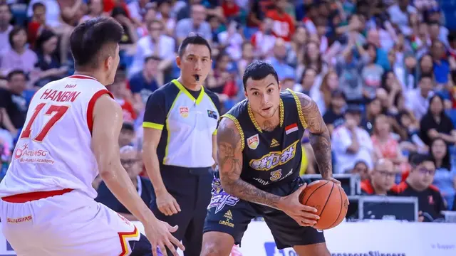 Brandon Jawato Berhasrat Antarkan CLS Knights ke Semifinal ABL 2018-2019 - Ragam Bola.com