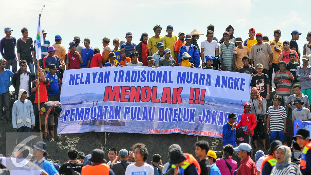 Nelayan Muara Angke Segel Pulau Hasil Reklamasi Teluk Jakarta
