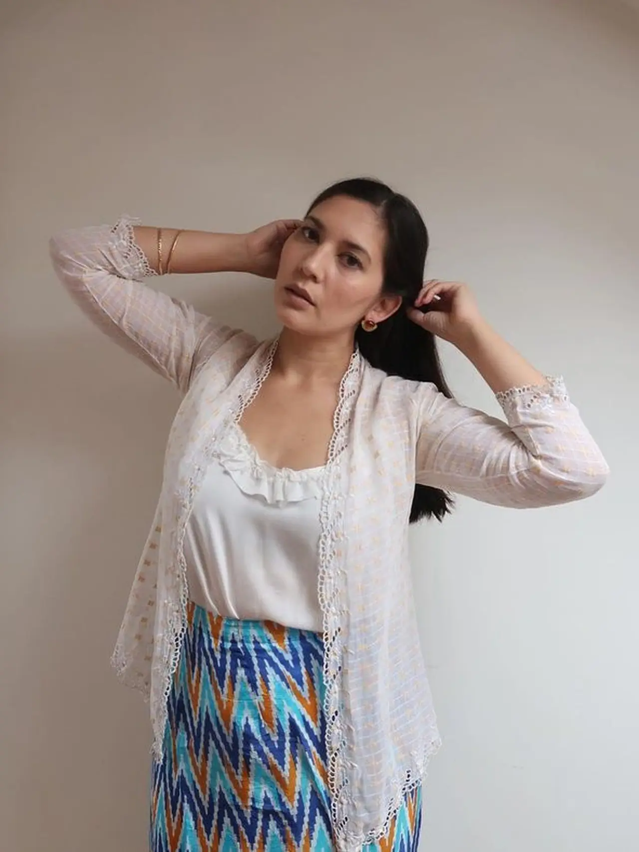 Potret Hannah Al Rashid yang Kini Menetap di London, Bangga Pakai ...