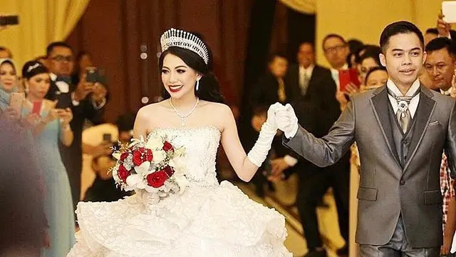 ﻿Sebulan Menikah, Kezia Karamoy Hamil Anak Pertama - ShowBiz Liputan6.com