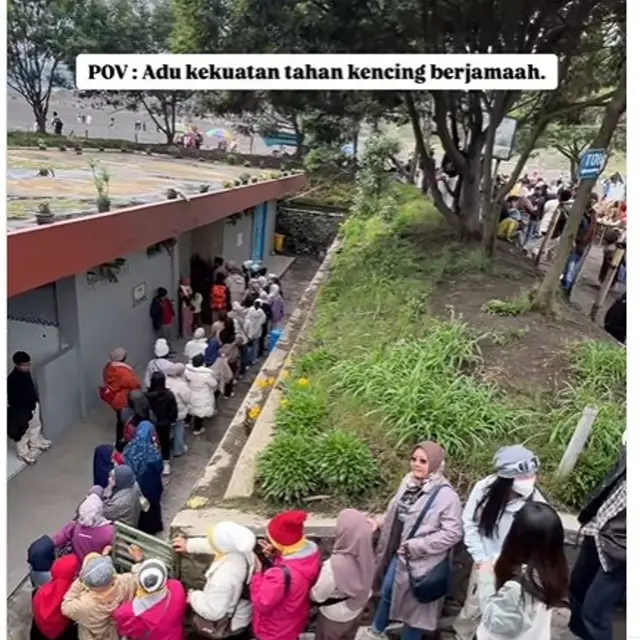Gunung Bromo Dipadati Pengunjung, Antre Masuk Toilet sampai 2 Jam - Lifestyle Liputan6.com