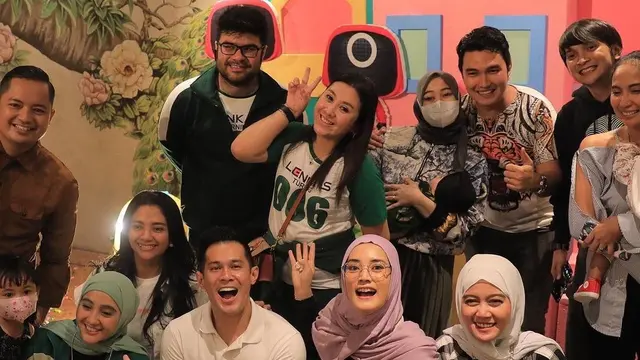 6 Potret Reuni Bintang Sinetron Laga Kolosal Era 2000-an, Ada Errina GD ...